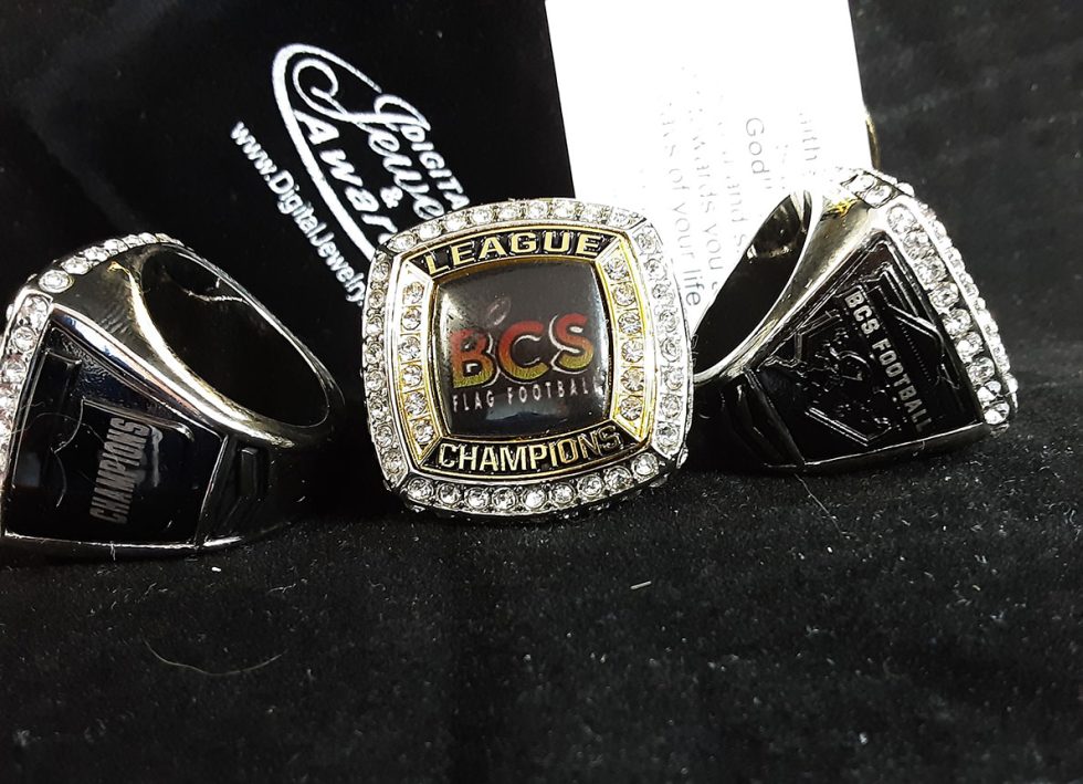 Football Championship Rings for Teams and Individuals